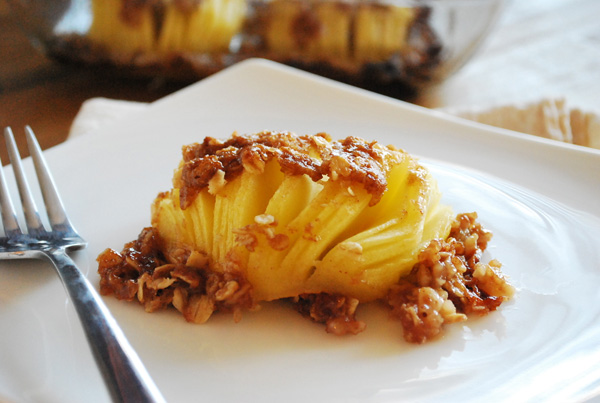 Try This Recipe: Hasselback Apple Crisp